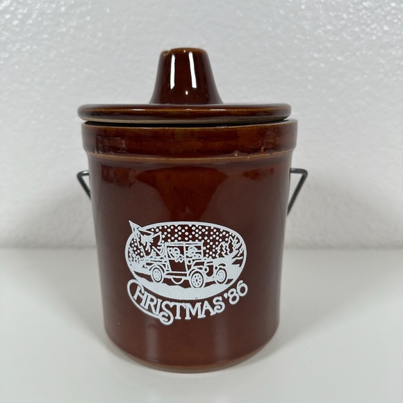 Holiday | Vintage Christmas 1986 Brown Stoneware Cheese Crock Wire Bail ...
